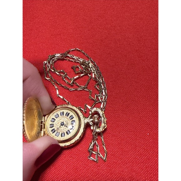 Ilona | Accessories | Vtg Ilona Wind Up Pocket Watch Gold Tone Chain ...